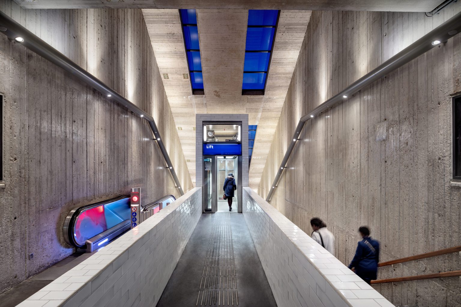 Metro Oostlijn: above ground stations - GROUP A